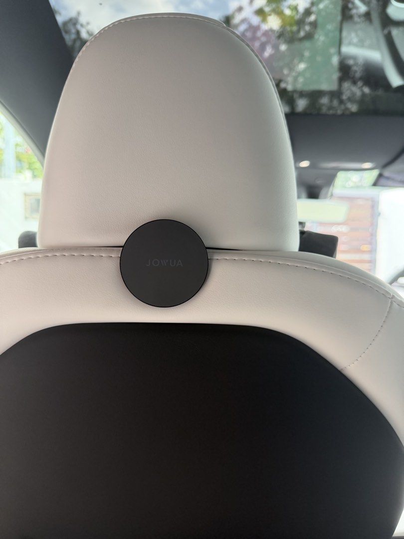 Tesla MagSafe Car Seat Holder x2, Car Accessories, Accessories on Carousell