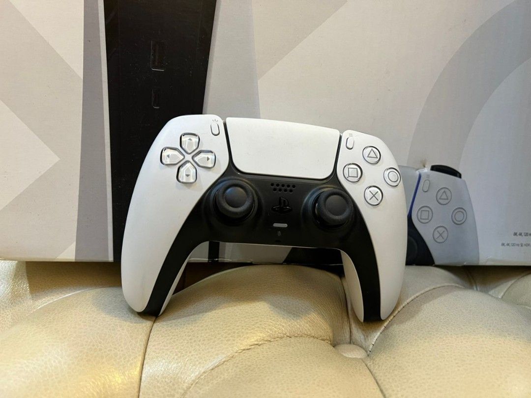 Sony PlayStation 5 Console with FC25 Game, Video Gaming, Video Game ...