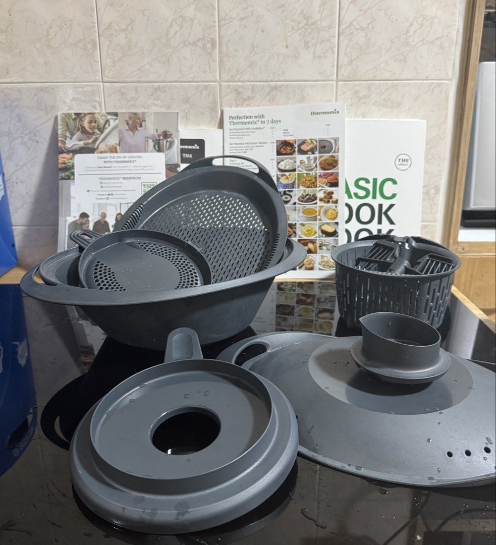 Thermomix TM6 Set, TV & Home Appliances, Kitchen Appliances, Juicers ...