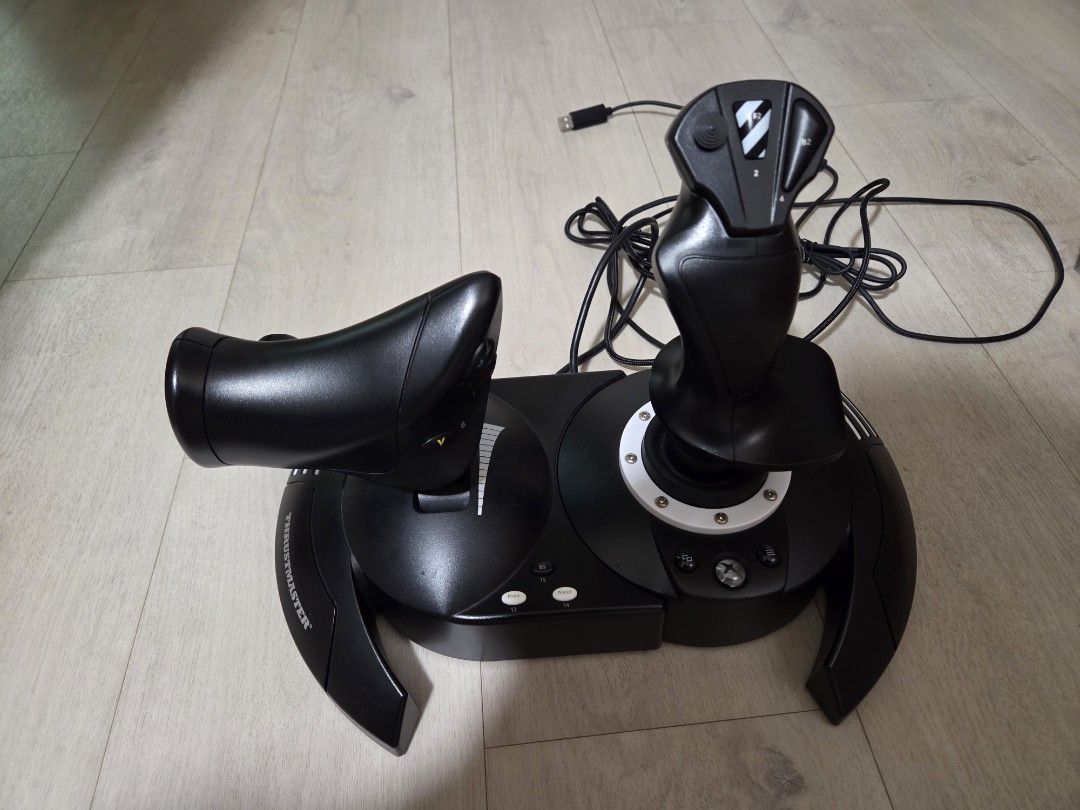 Thrustmaster t.flight Hotas One - Flight Stick, Video Gaming, Gaming ...