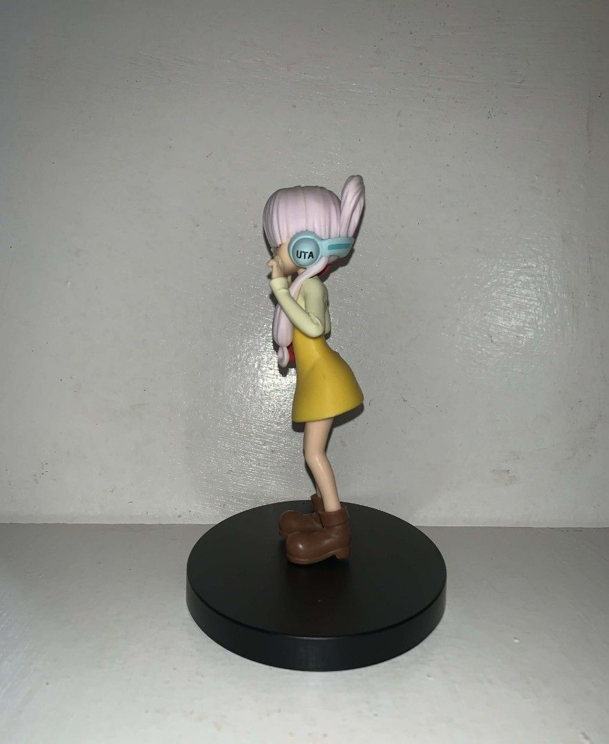 BP FIL RED DXF UTA - ONE PIECE FIGURE, Hobbies & Toys, Toys & Games on ...