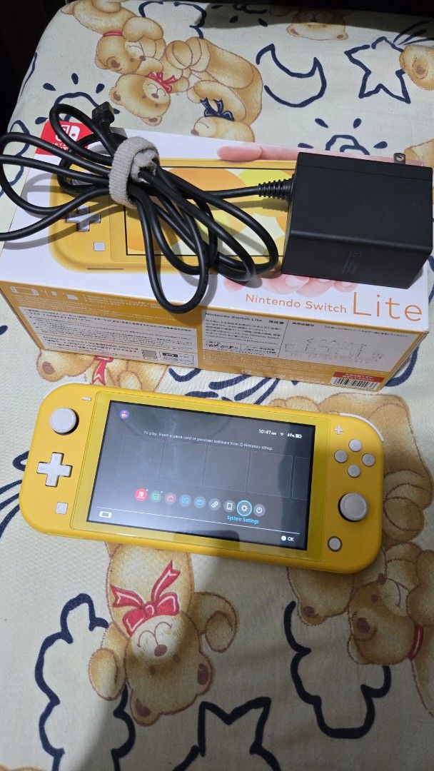 Nintendo Switch Lite Yellow with 128GB SD Card, Video Gaming, Video ...