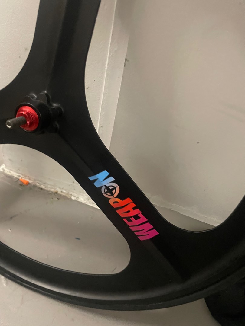 Weapon Tri-Spoke Wheel, Sports Equipment, Bicycles & Parts, Parts ...