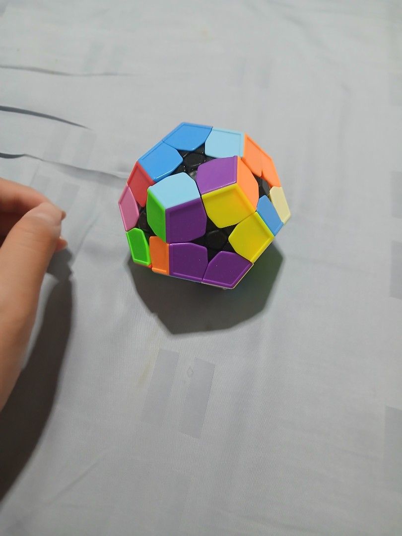 12 sided rubix cube, Hobbies & Toys, Toys & Games on Carousell