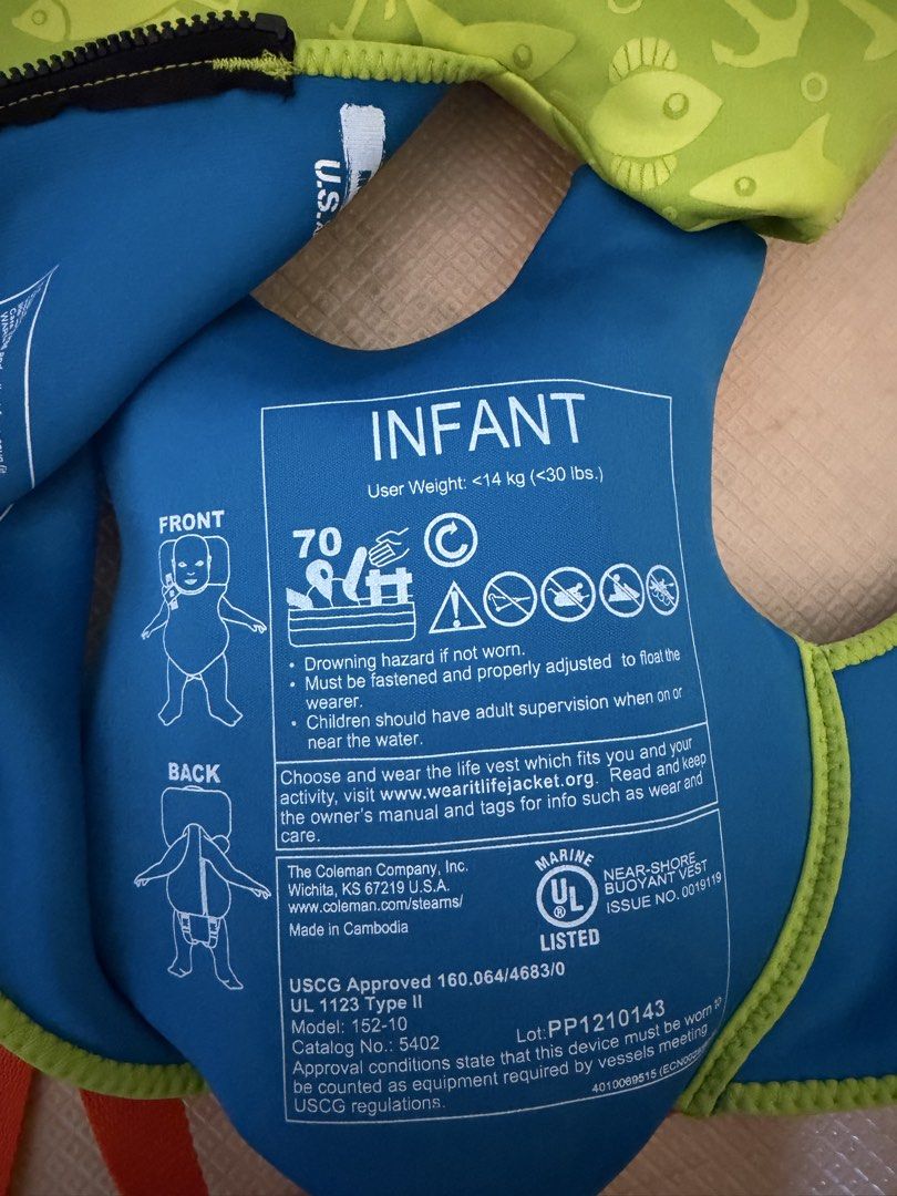 Stearns Infant Life Jacket, Babies & Kids, Infant Playtime on Carousell