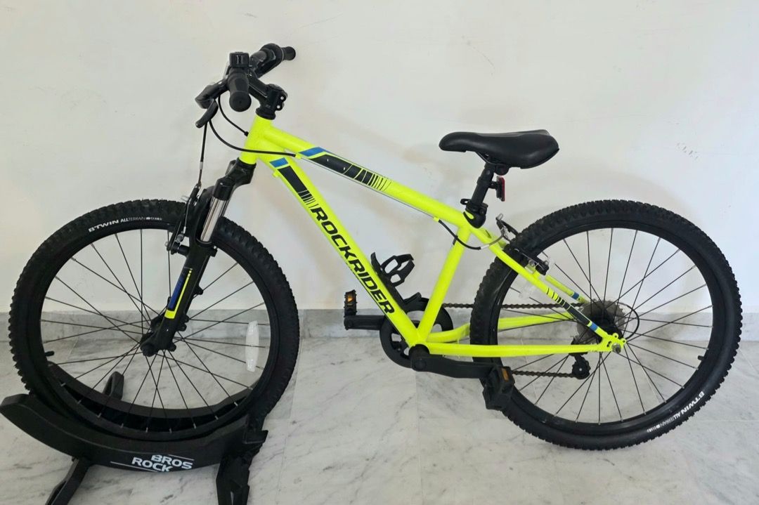 DECATHLON ROCKRIDER ST500 KIDS 24" Mountain Bike, Sports Equipment ...
