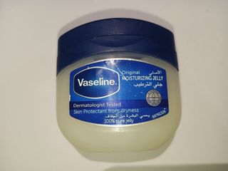 Vaseline petroleum jelly Dijual | Carousell Indonesia