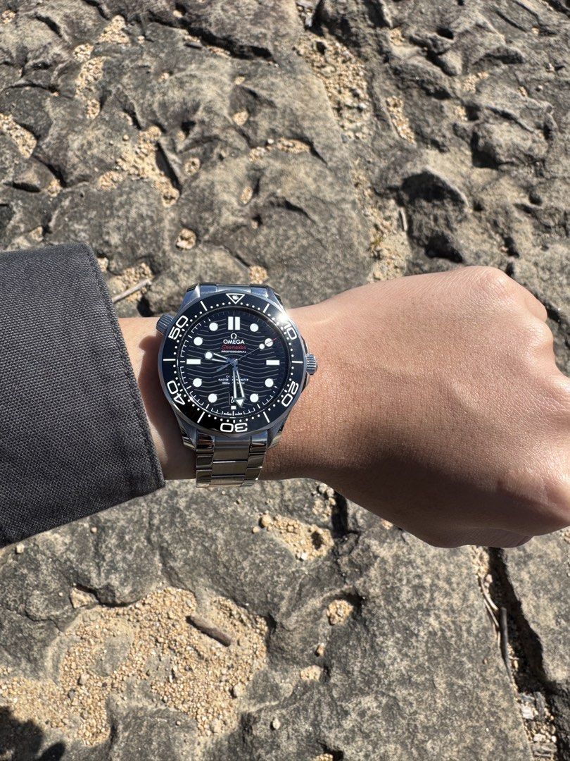 [03/2025] Omega Seamaster Diver Co-axial Master Chronometer 300M Black ...