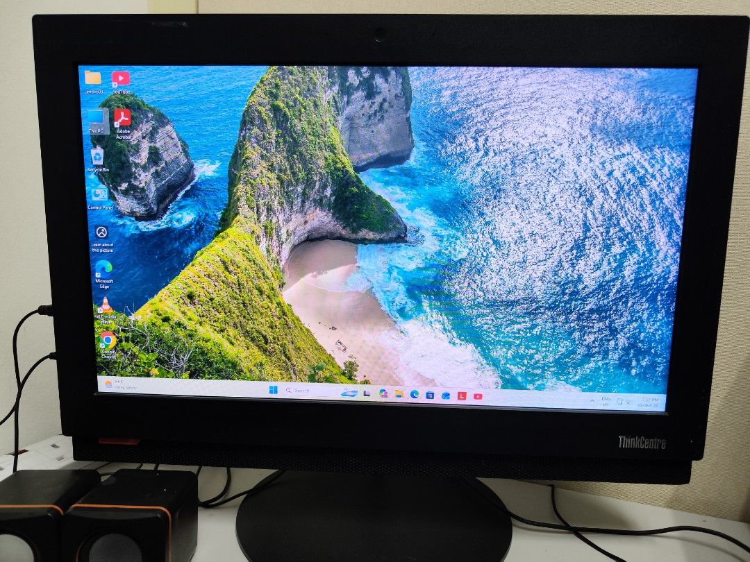 Lenovo ThinkCentre All-in-One PC, Computers & Tech, Desktops on Carousell