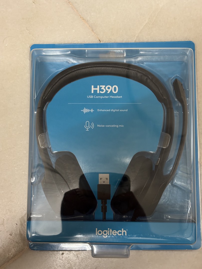 Logitech H390 USB Computer Headset, Audio, Headphones & Headsets on ...