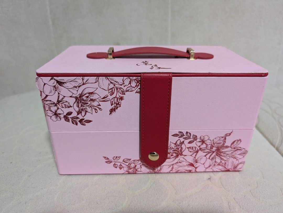 Pink Floral Jewelry Box with Handle, Women's Fashion, Jewelry ...