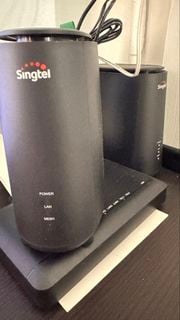 Singtel Optical Network Router Set, Computers & Tech, Parts ...