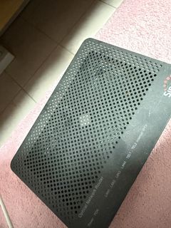 Singtel Optical Network Router Set, Computers & Tech, Parts ...