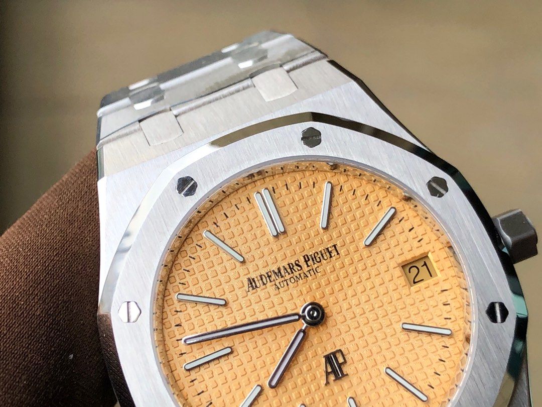 Royal Oak 15202ST blue dial, Luxury, Watches on Carousell