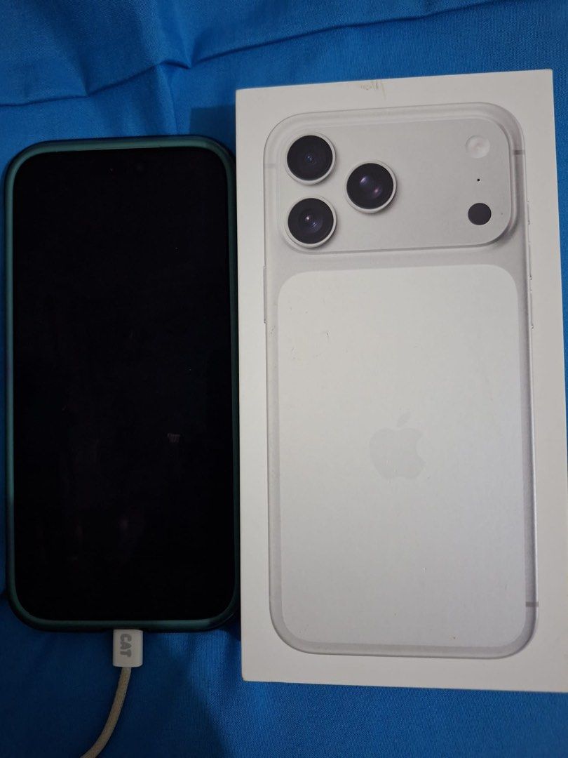 iPhone 17 Pro Max Silver 256GB, Mobile Phones & Gadgets, Mobile Phones ...