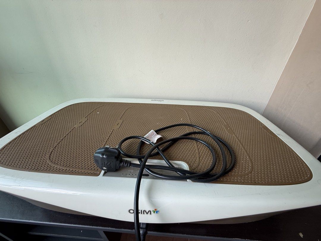 OSIM uShape Vibration Plate, Sports Equipment, Exercise & Fitness ...