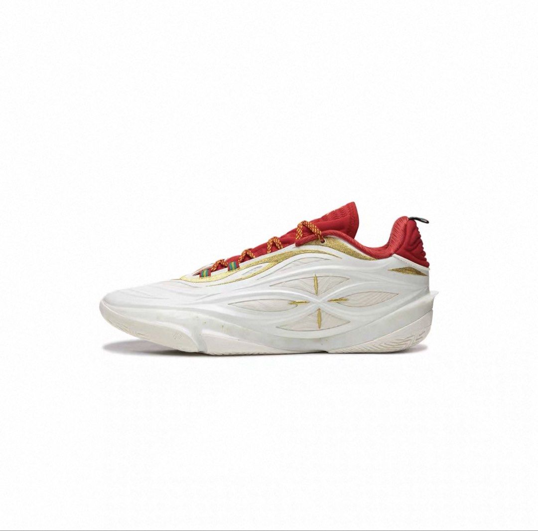 Lining 808 5 ultra v2, Men's Fashion, Footwear, Sneakers on Carousell