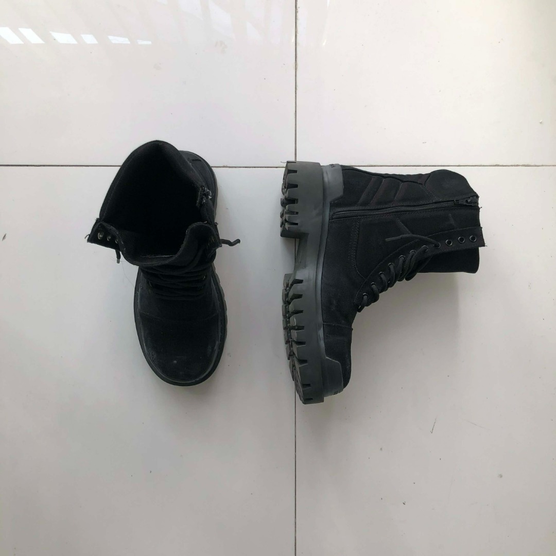 BALENCIAGA MEN'S COMBAT STRIKE BOOT IN BLACK, Men's Fashion, Footwear ...