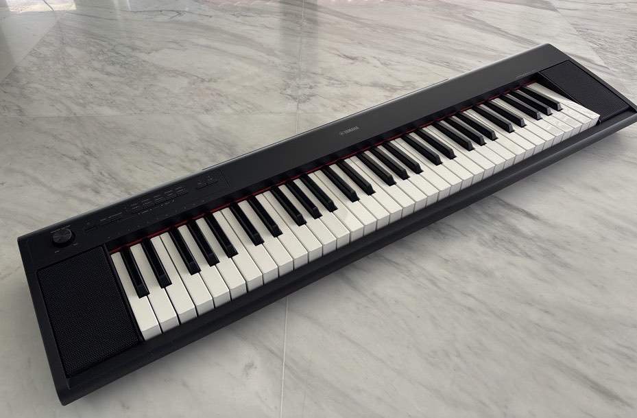 YAMAHA Keyboard PIAGGERO NP-12, Hobbies & Toys, Musical Instruments on ...