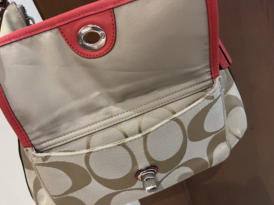 Coach Legacy Signature Courtney Hobo Bag, Women's Fashion, Bags ...