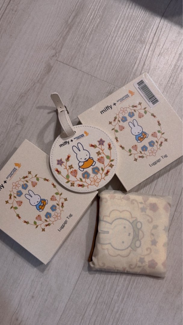 Miffy x Singapore Airlines Luggage Tag Set, Hobbies & Toys, Travel ...