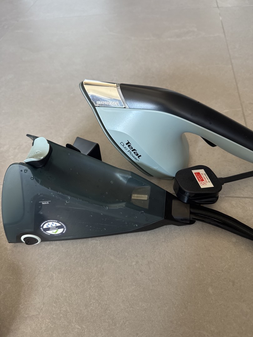 Tefal Duo Power Steam Iron, TV & Home Appliances, Irons & Steamers on ...