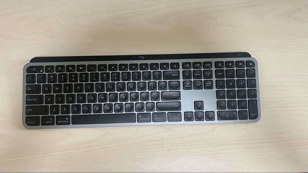 Logitech MX Keys for Mac Keyboard, Computers & Tech, Parts ...