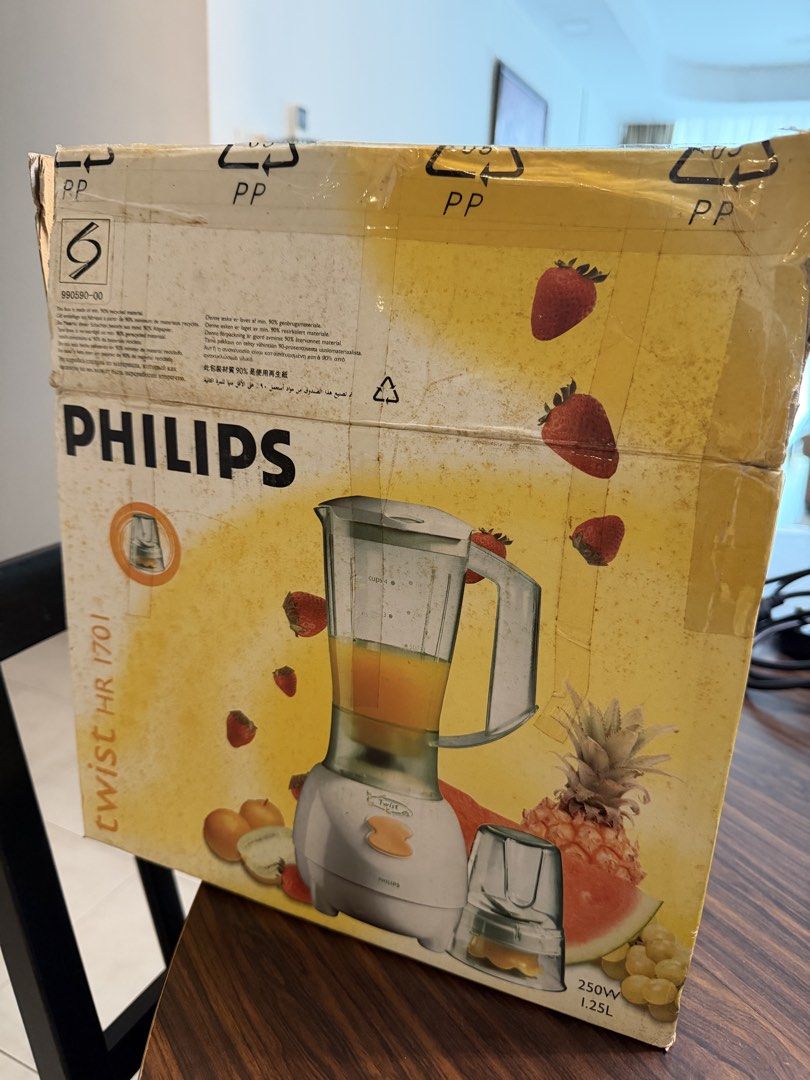 Philips Twist HR1701 Blender - 1.25L, TV & Home Appliances, Kitchen ...