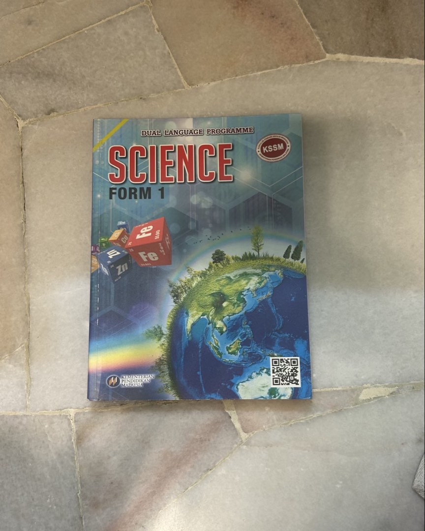 Science Form 1 Textbook, Hobbies & Toys, Books & Magazines, Textbooks ...