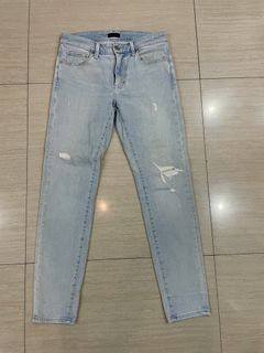 Uniqlo Jeans - Size 31 (Baggy), Men's Fashion, Bottoms, Jeans on Carousell