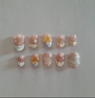 Custom press on nails, Beauty & Personal Care, Hands & Nails on Carousell