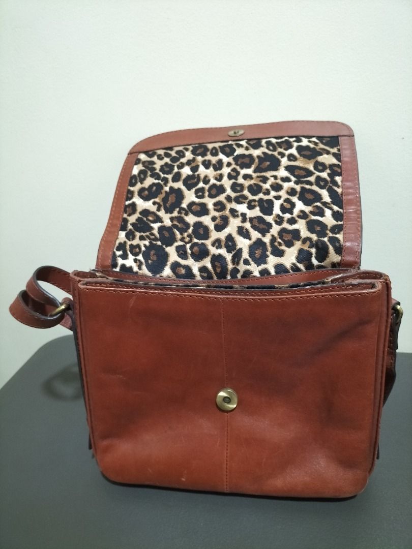 Mabel & Lou Flapover Crossbody Leather Bag (W : 10'', H : 7.5'') 🚚 Free ...