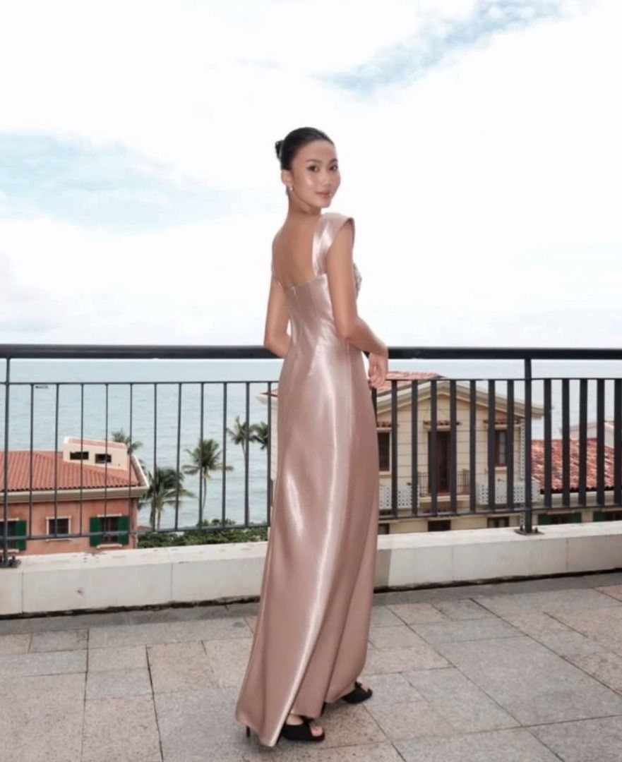 RENT ONLY: Phoebe Atelier Designer Champagne Old Rose Pink Gold Regal ...