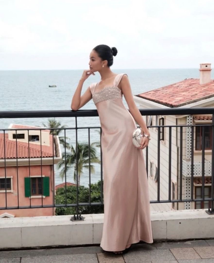 RENT ONLY: Phoebe Atelier Designer Champagne Old Rose Pink Gold Regal ...