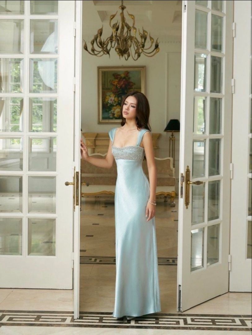 RENT ONLY: Phoebe Atelier Designer Lake Blue Green Regal Era Bridgerton ...