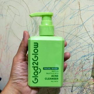 Glad2glow face wash Dijual | Carousell Indonesia