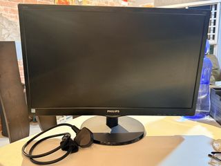 Philips Dual Monitor 24" setup, Computers & Tech, Parts & Accessories ...