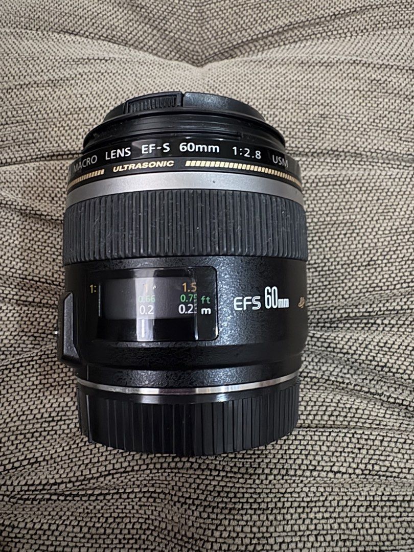 Canon EF-S 60mm f/2.8 Macro Lens, Photography, Lens & Kits on Carousell