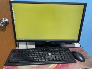 Desktop PC with Monitor, Keyboard, and Mouse, Computers & Tech ...