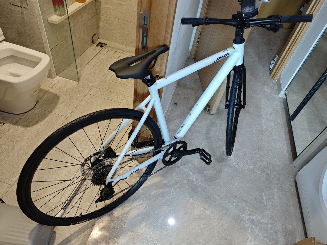 JAVA VOO White Flat Bar Road Bike, Sports Equipment, Bicycles & Parts ...