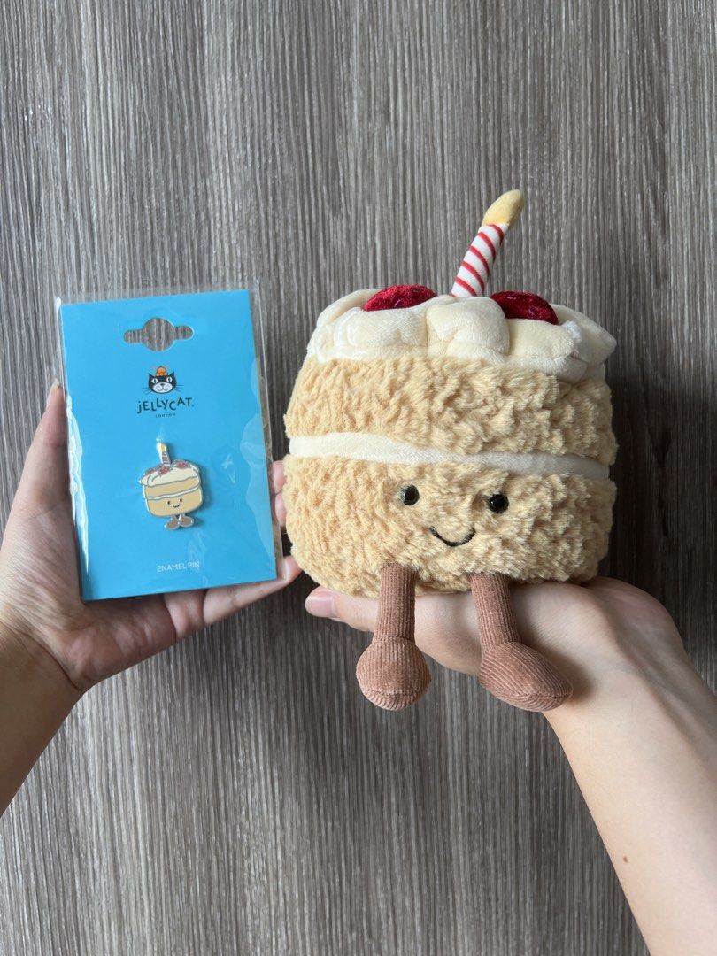 Jellycat birthday bunny set, Hobbies & Toys, Toys & Games on Carousell