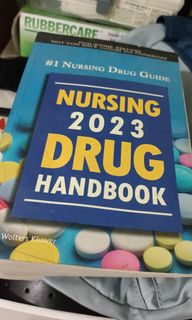 First aid book (Healthwise handbook), Hobbies & Toys, Books & Magazines ...