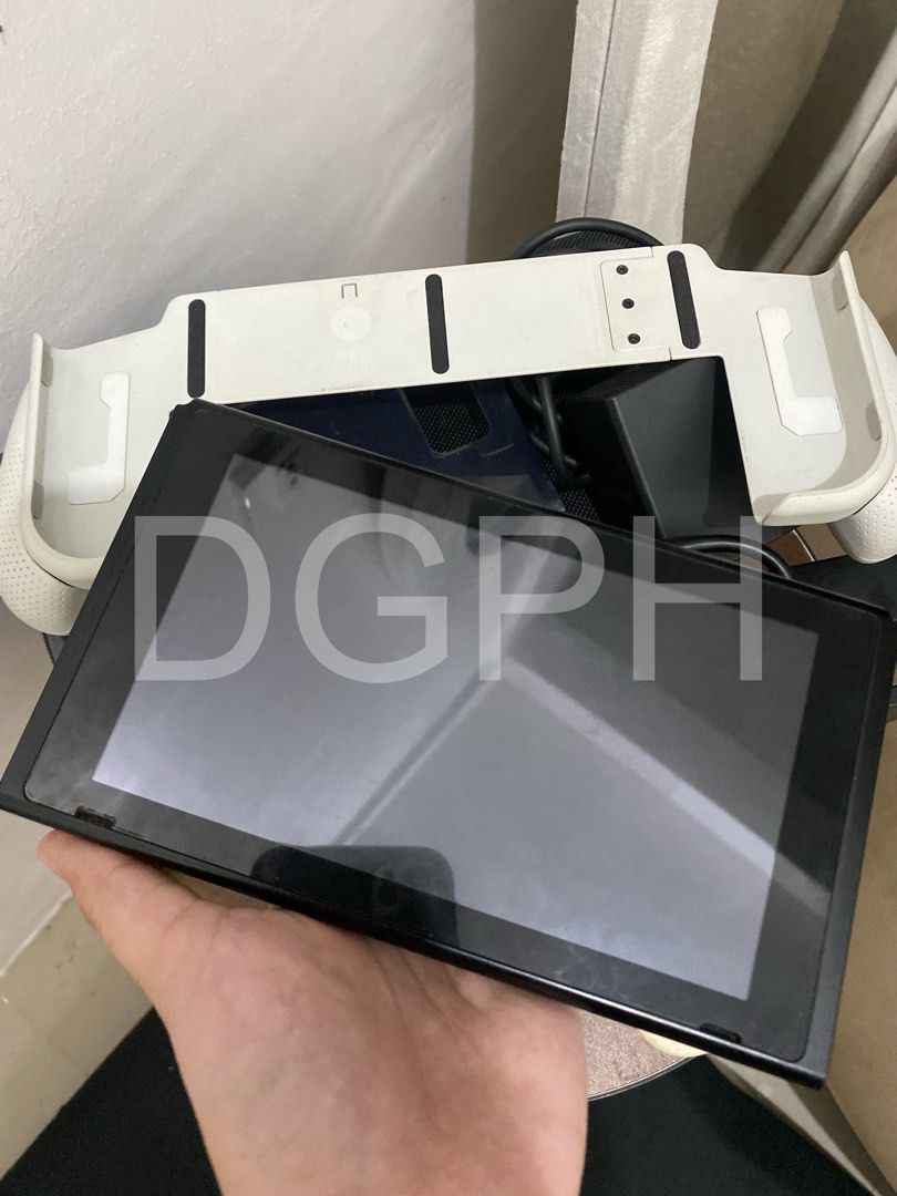 Nintendo Switch V1 - Patched (32GB), Video Gaming, Video Game Consoles ...