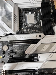 ASUS Prime Z690-A (NOT Z790), Computers & Tech, Parts & Accessories ...