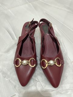Maroon heels Dijual | Beli 100+ Maroon heels online | Carousell Indonesia