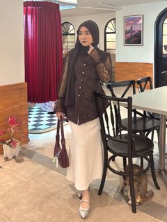 Kebaya mahogany Dijual | Carousell Indonesia