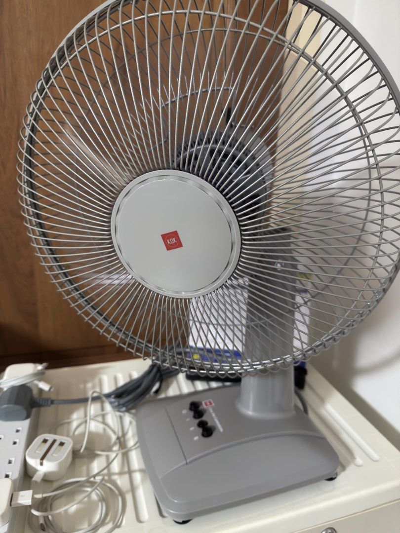 KDK A30AS Electric Desk Fan, Furniture & Home Living, Lighting & Fans ...