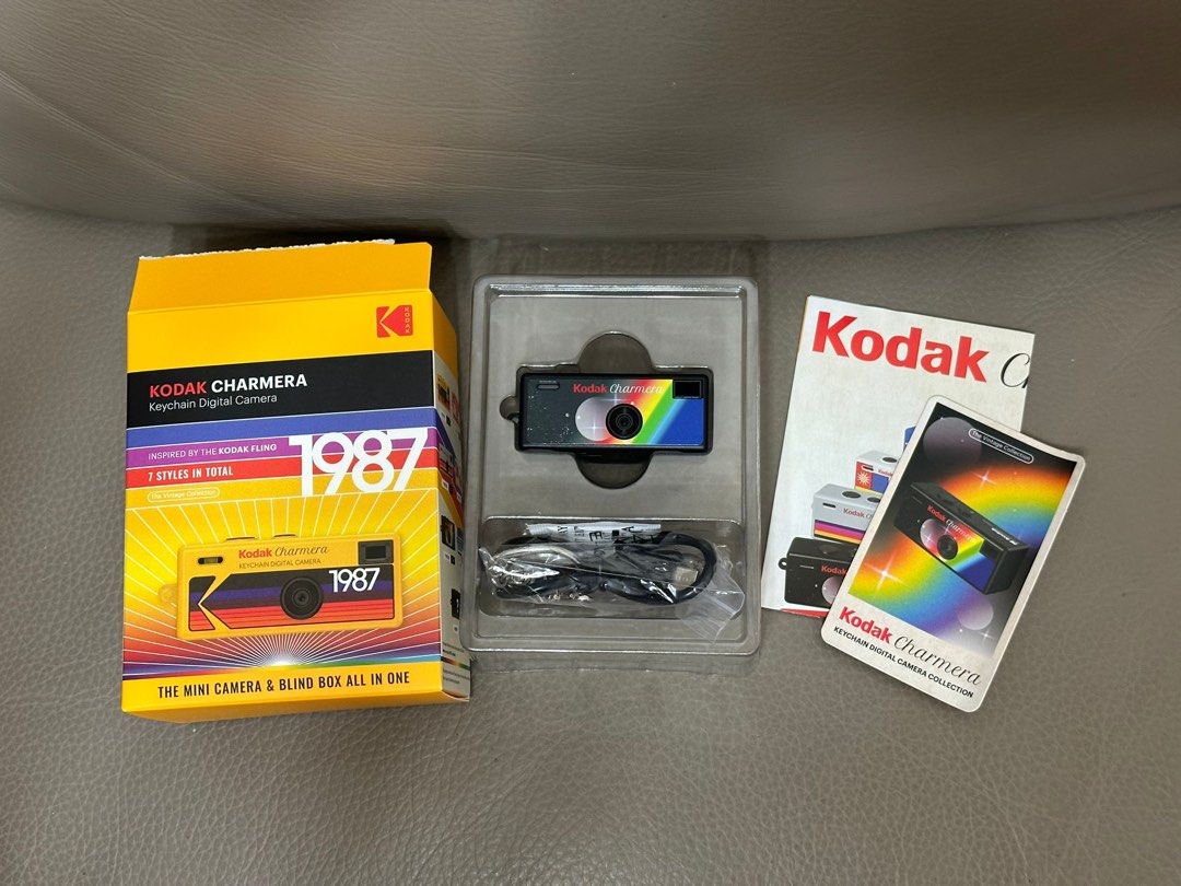 Kodak Charmera Keyring Camera + 32GB micro SDHC, Photography, Cameras ...