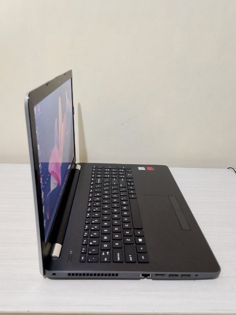 HP i5 7th Gen Dual Graphics With GPU 15.6 inches with numpad Windows 11 ...