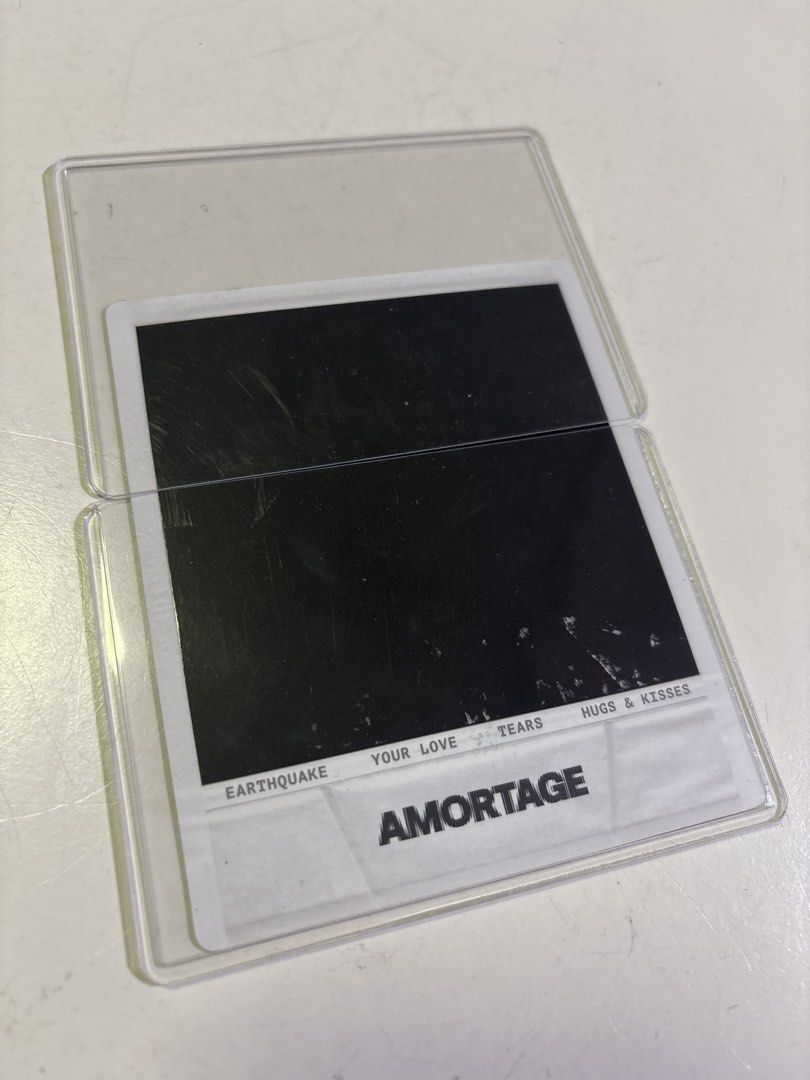 Jisoo signed Polaroid Photo - Amortage, Hobbies & Toys, Memorabilia ...